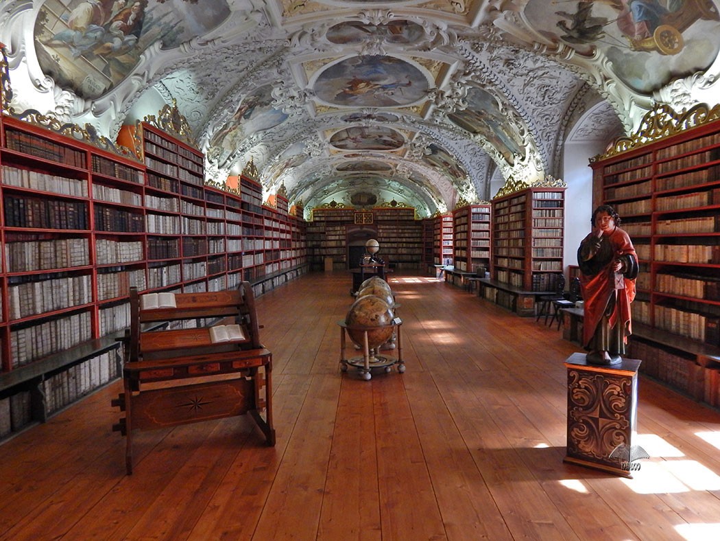 Photos of Strahov Library in Prague - KASADOO